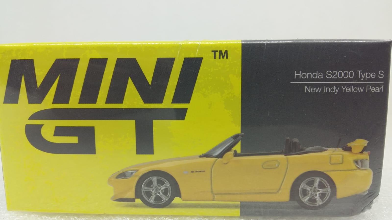 " BAD BOX " - MINIGT - 282 - Honda S2000 Type S New Indy Yellow Pearl - RHD