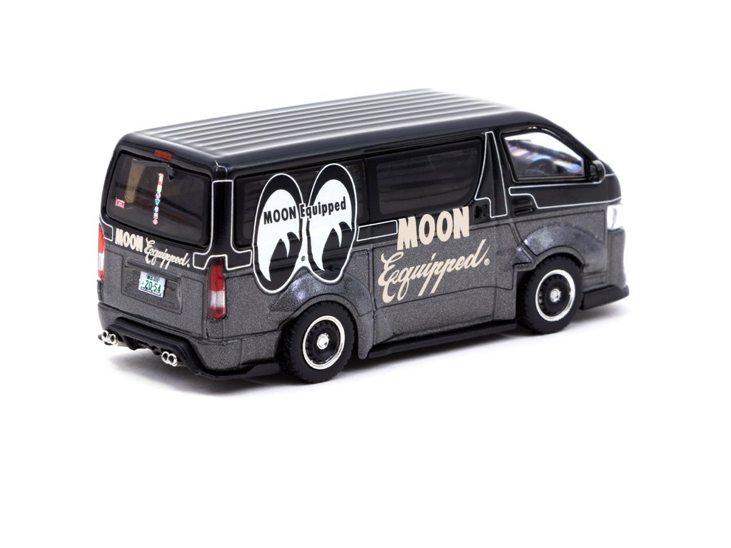 Tarmac Works - Toyota Hiace Widebody